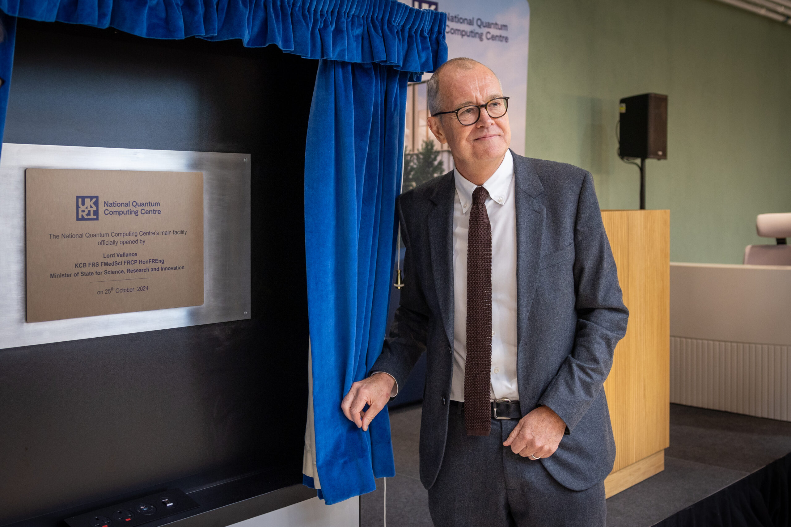 Science minister opens National Quantum Computing Centre | NQTP